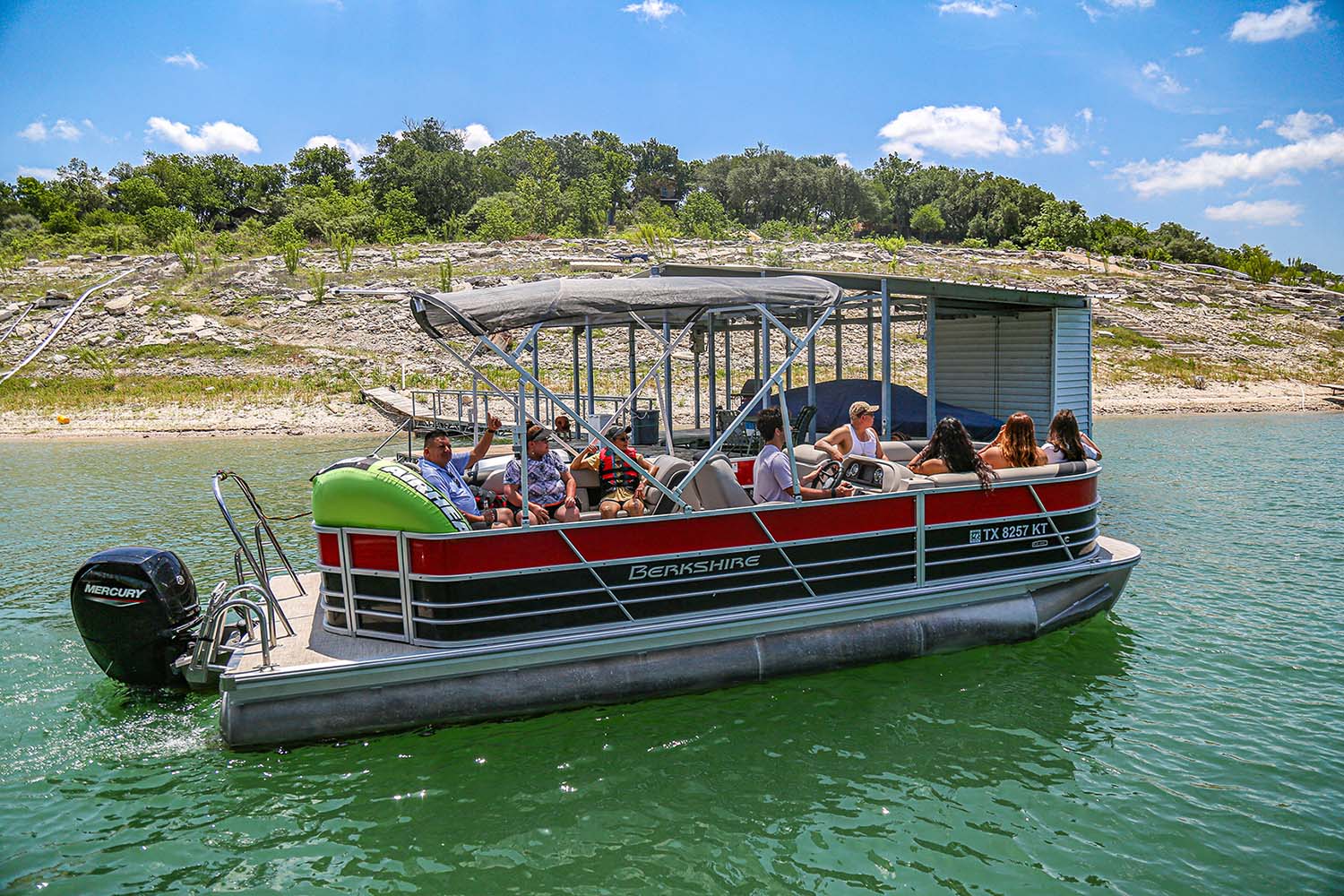 Captain Your Own Party: Pontoon Rental at VIP Marina - LakeTravis